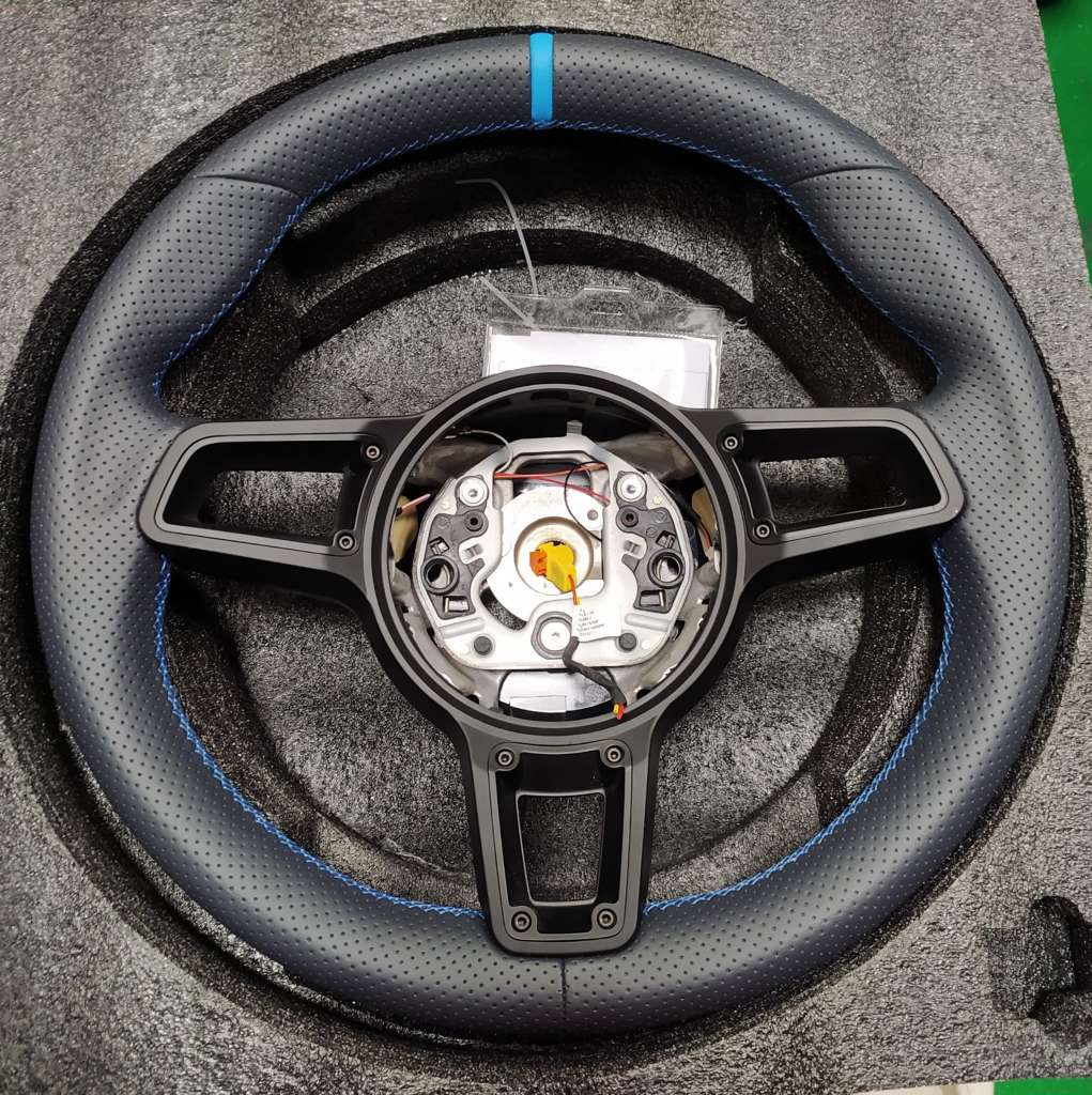 Perforated leather sport steering wheel. – GTRS